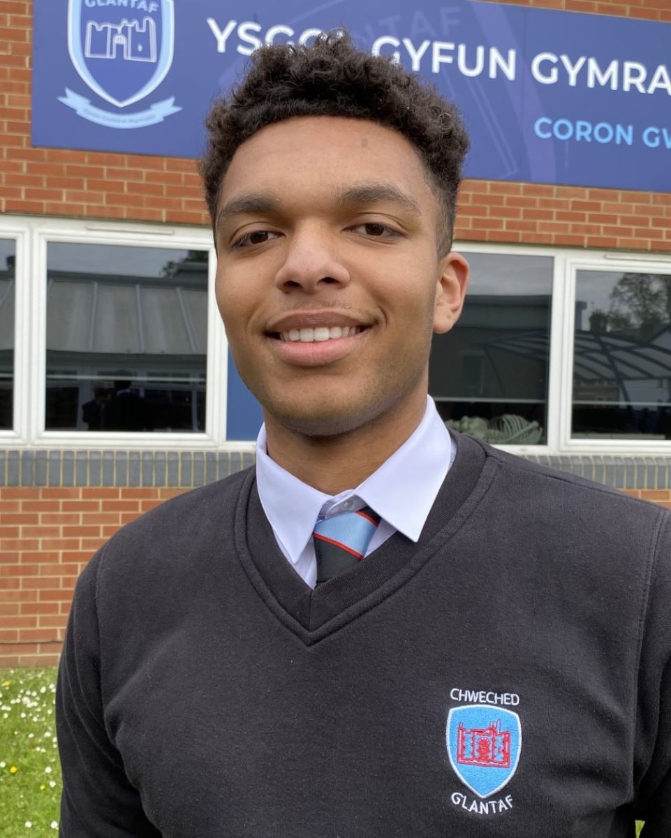 Head Prefects | Ysgol Gyfun Gymraeg Glantaf